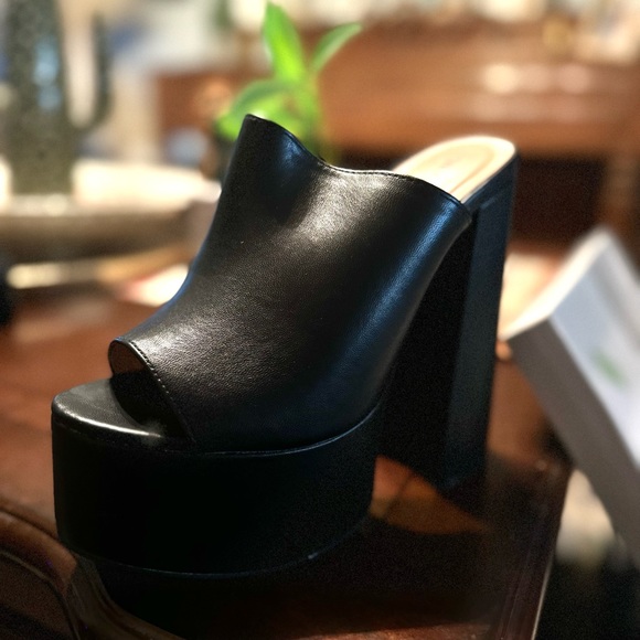 Unique Vintage | Shoes | Unique Vintage Black Peep Toe Platform Mules ...
